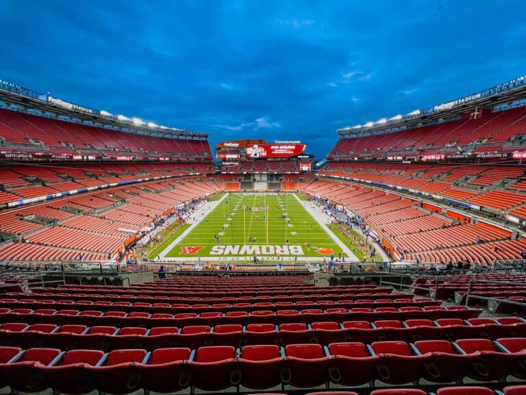 How to Plan a Trip to a Cleveland Browns Game - Ultimate Sports Road Trip