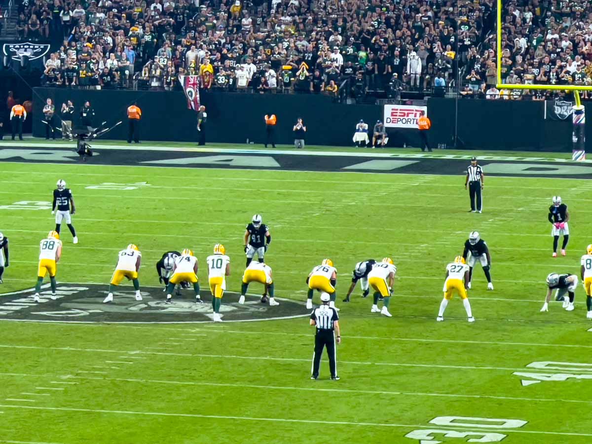 How to Plan a Trip to a Las Vegas Raiders Game - Ultimate Sports Road Trip