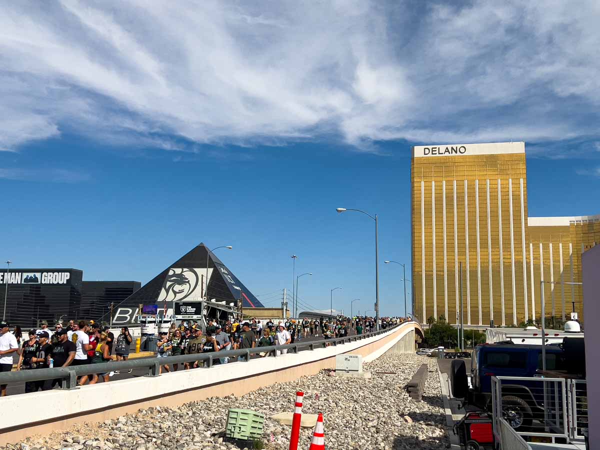 How to Plan a Trip to a Las Vegas Raiders Game - Ultimate Sports Road Trip