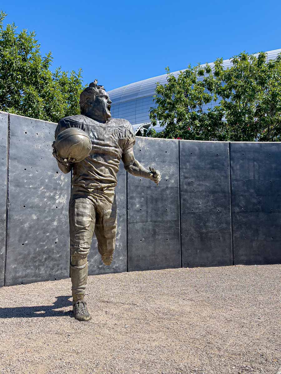 How to Plan a Trip to an Arizona Cardinals Game - Ultimate Sports Road Trip